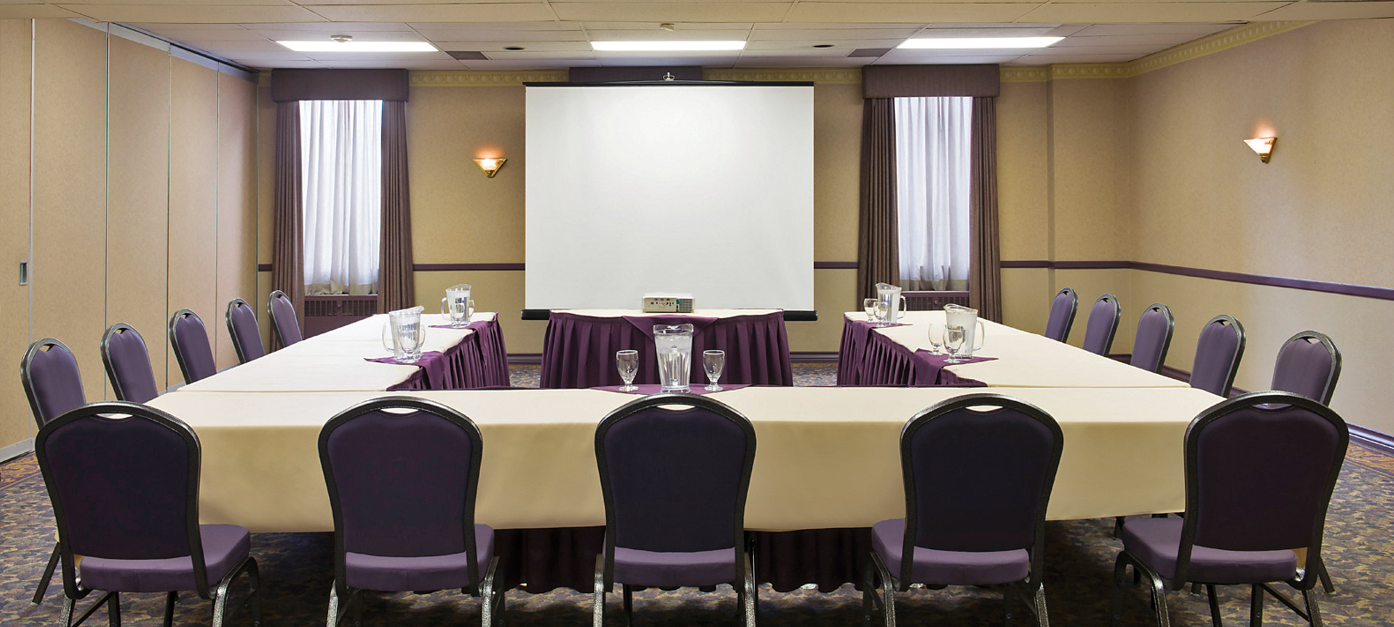 Welcome to the Ramada Plaza Calgary Downtown