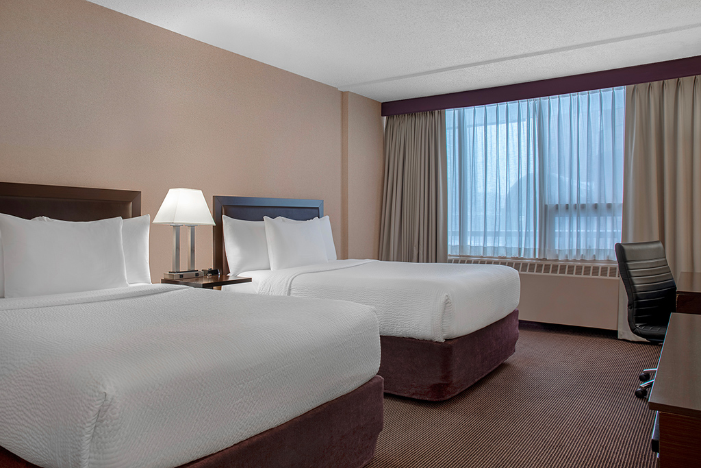 Photo galleries of the Ramada Plaza Calgary Downtown